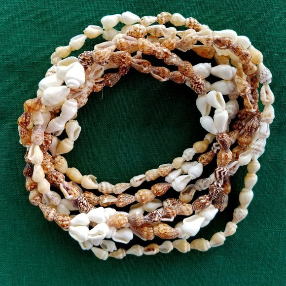 Hand Crafted | Jewelry | Vintage 2 Hawaiian Seashell Necklaces Aloha ...